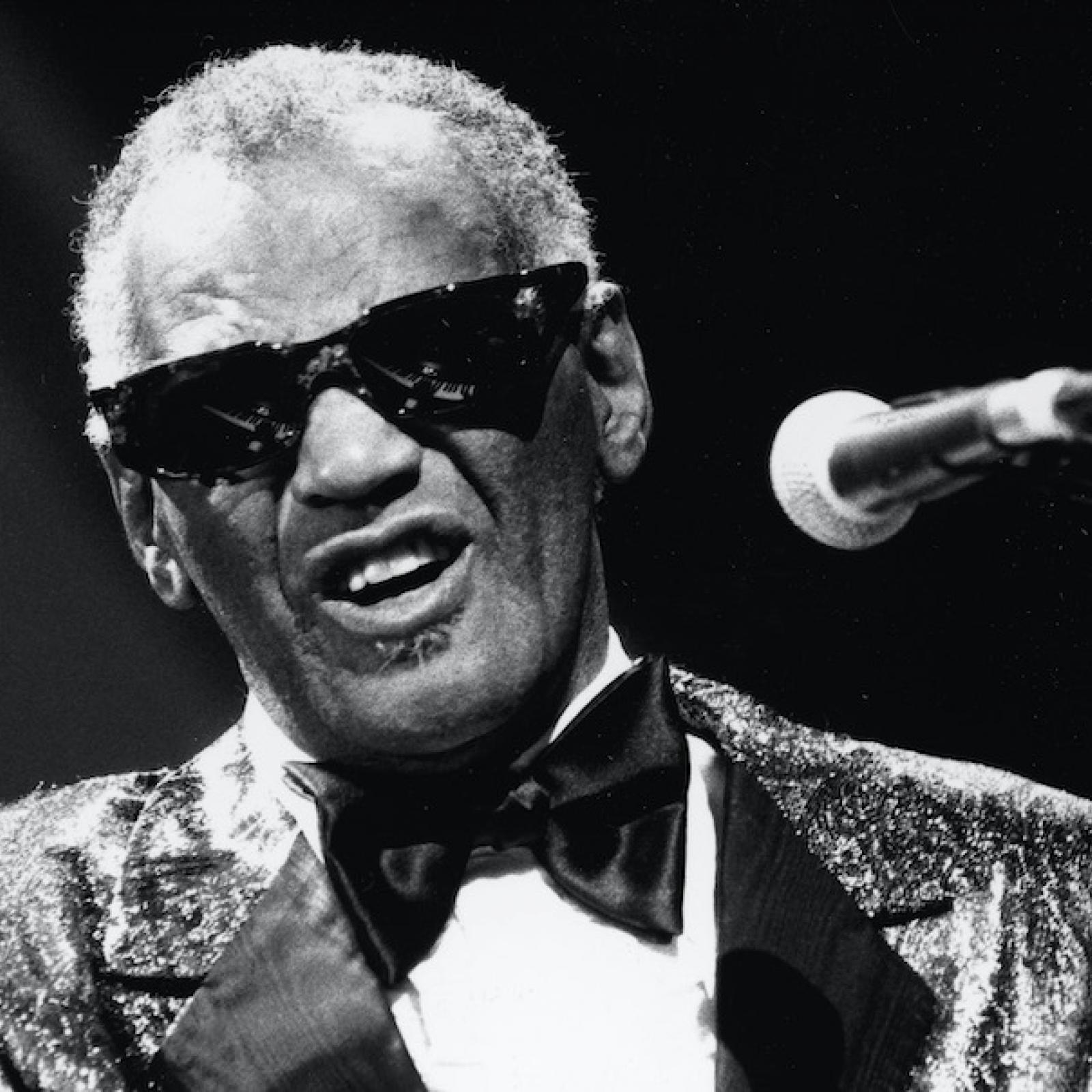 Remembering Ray Charles | Fresh Air Archive: Interviews with Terry Gross